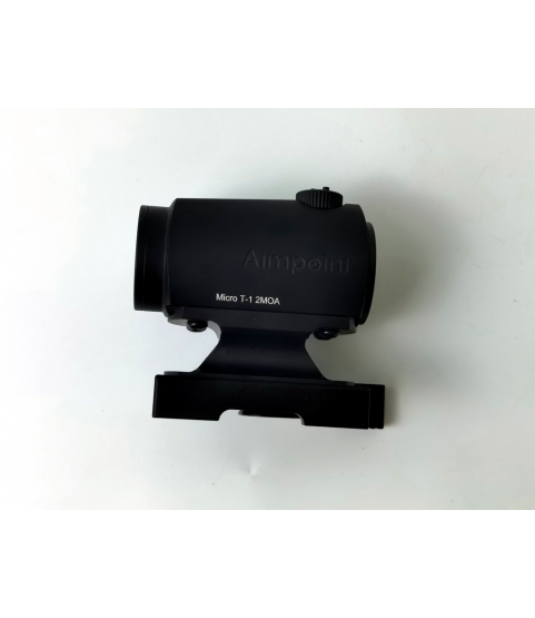 T1 red dot sight W Larue LT751 Mount 1/3 Lower Color Black