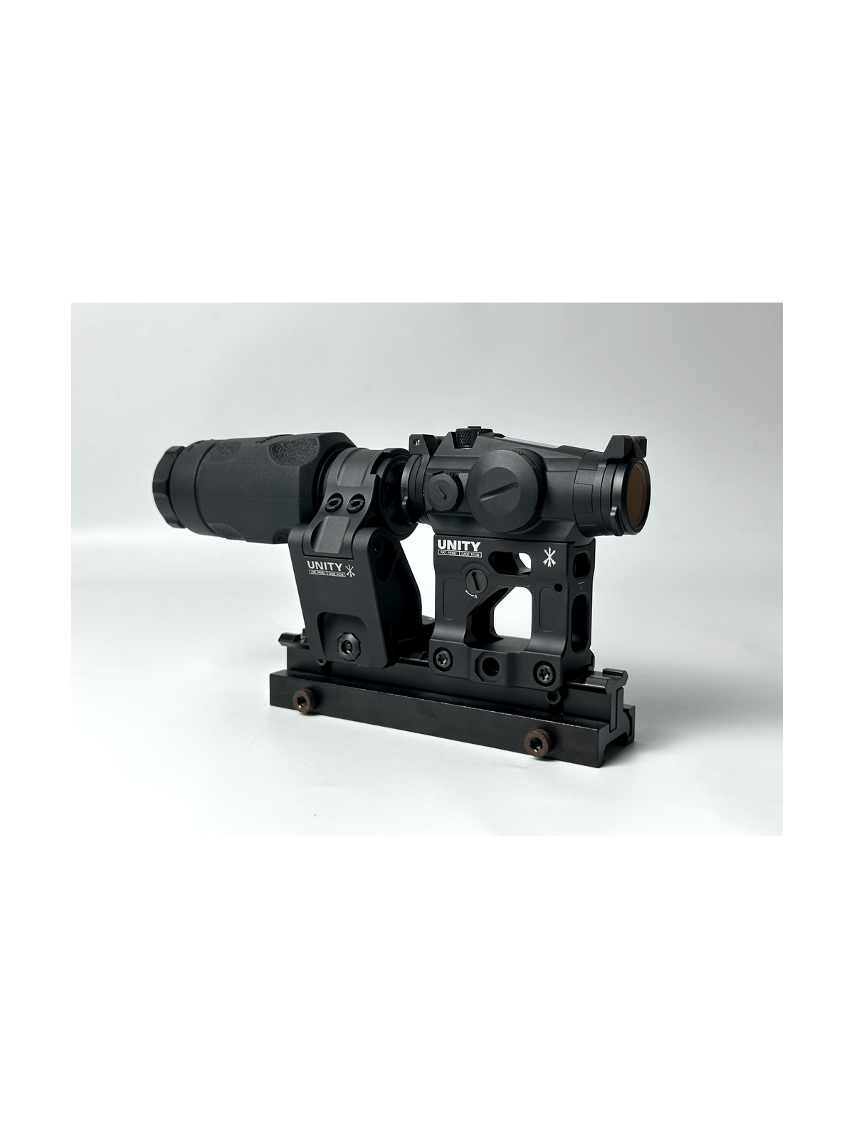 ROMEO 4T Solar Powered&3XMAG-1 3X Magnifier QD Mount Combo