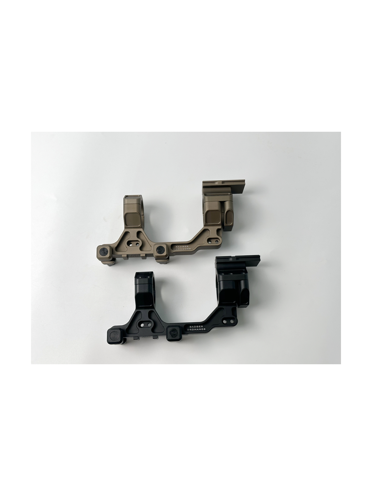 Badge Condtion 1 Scope Mount 1.93''/30mm W Top P1 Mount Color Black