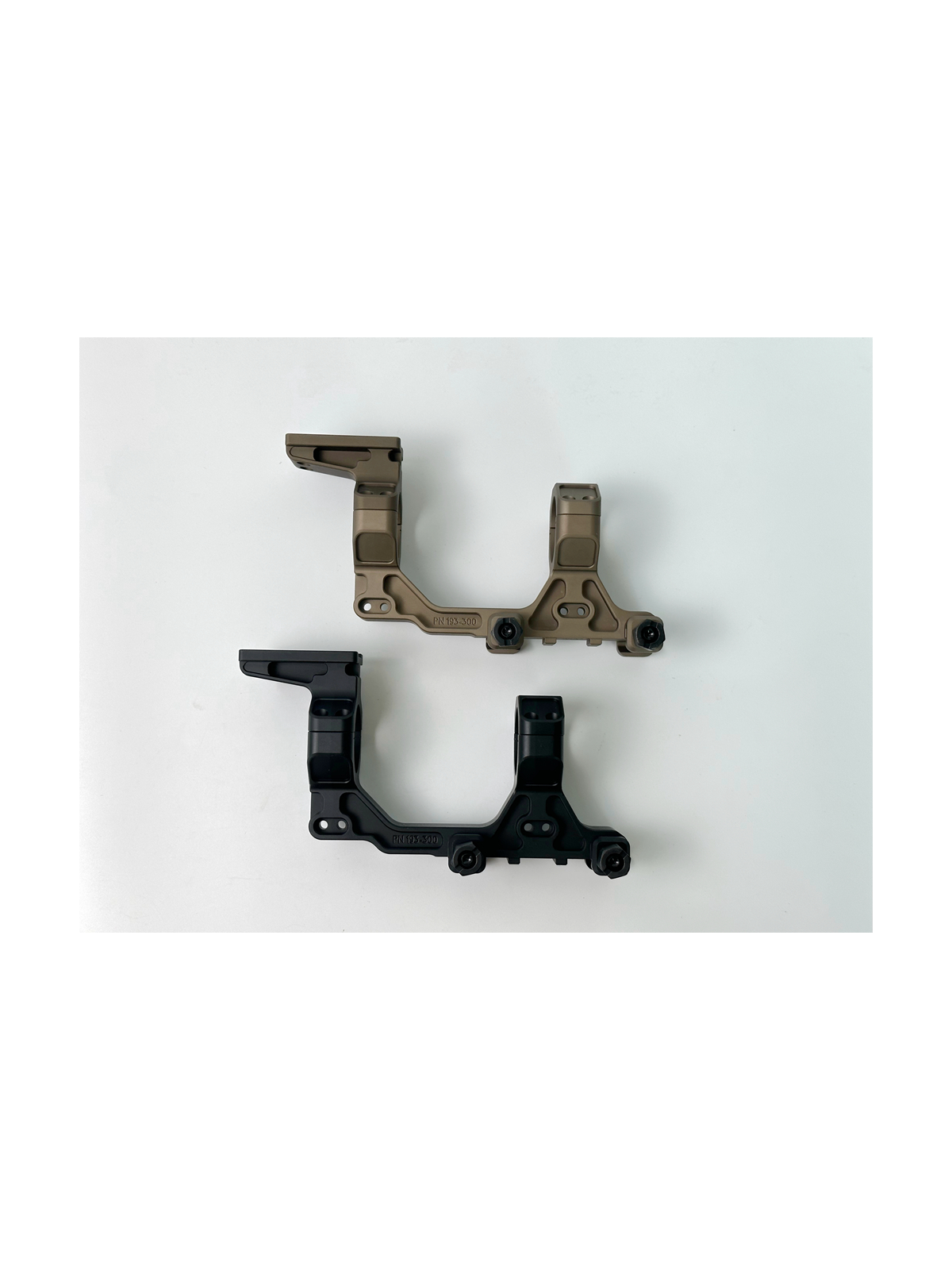 Badge Condtion 1 Scope Mount 1.93''/30mm W Top12 T2 Mount Color Black